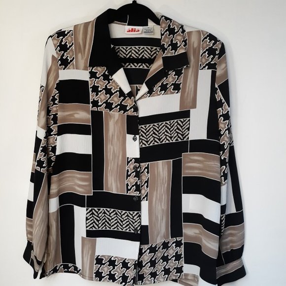 Alia | Tops | Alia Blouse Womens Euc Houndstooth Shoulder Pads Long ...